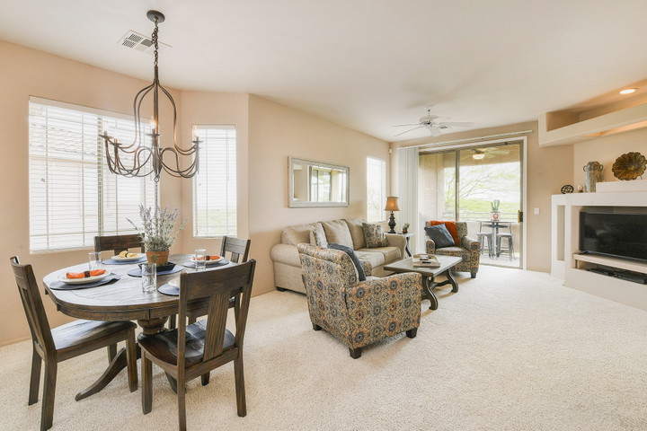 Mountain-view Condo With Incredible Sunset Views, Pool, Hot Tub & Grill - Oro Valley, AZ