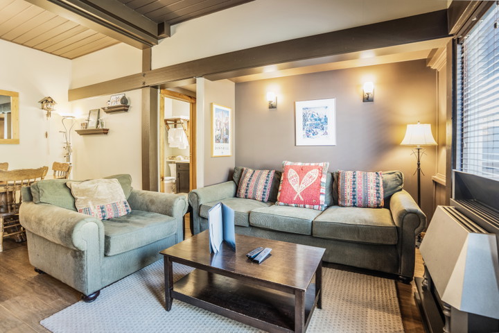 Charming 2-bedroom Suite – Perfect For Families & Groups - Canadá