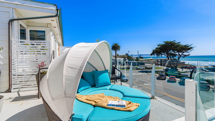 Studio Near Cayucos Pier | King Bed + Full Kitchen + Communal Firepit Lounge - Cayucos, CA