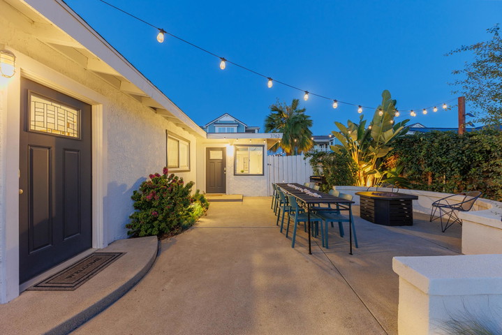 Pet Friendly Beach Bungalow, Close To Beach - Carlsbad, CA