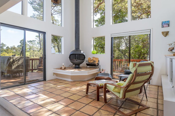 The Silver Lady | Retro-chic Retreat W/ Huge Mountain-view Deck | Near Beach - Cambria, CA