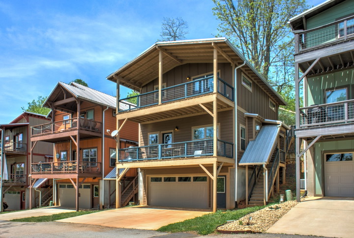 Breathtaking River Views And Hot Tub - Luxurious Mountain Retreat - アシュビル, NC