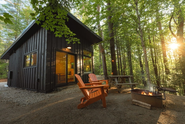 Glamping Cabin W/ Full Bath + Spa Access - 21 - Freeport