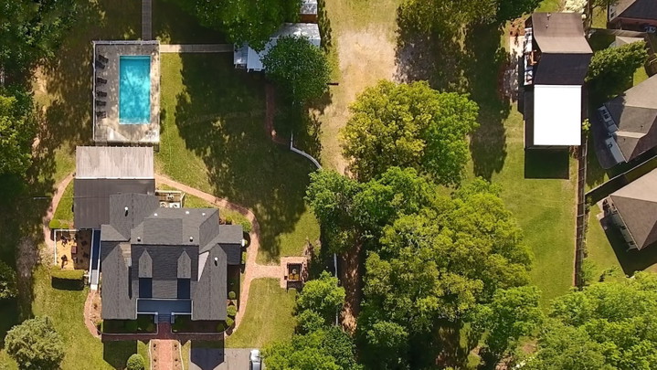 Bring Everyone • 3 Homes • Sleeps 22 - Millbrook, AL