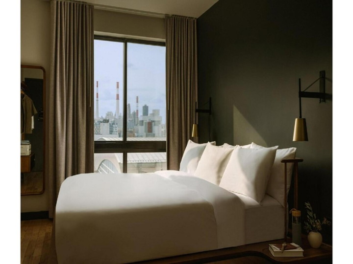 Luxe Room |1 King Bed | Dutch Hotel - New York City
