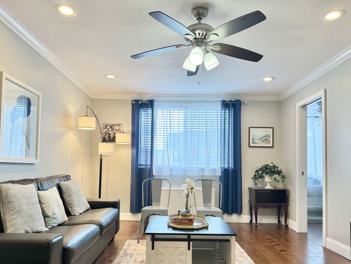 Spacious 3bd Condo With City View - Atlanta, GA
