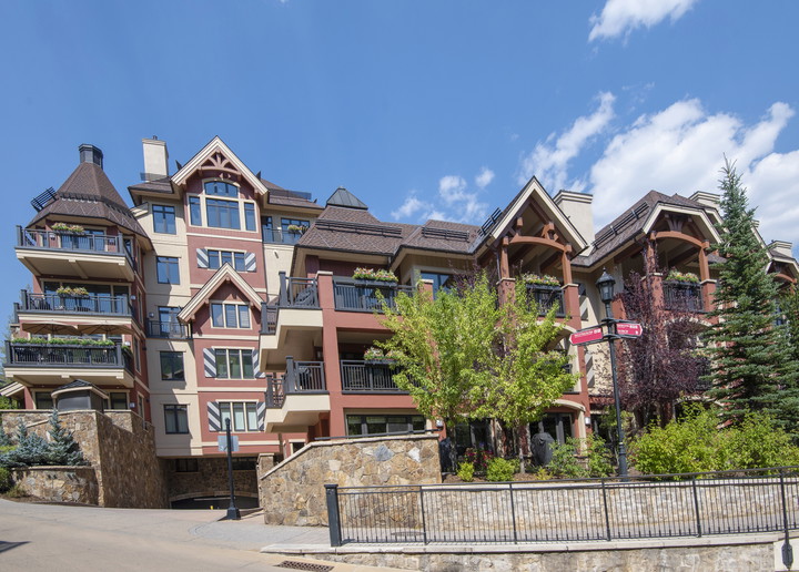 Lionsquare Lodge North #294 - Vail, CO