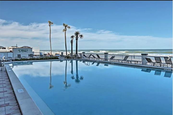 Ocean View 1br Balcony X2 | 7th Floor | Sleeps 6 - Daytona Beach, FL