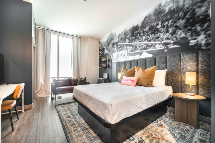 Stylish & Modern Stay Next To Capricorn Studios - Macon, GA
