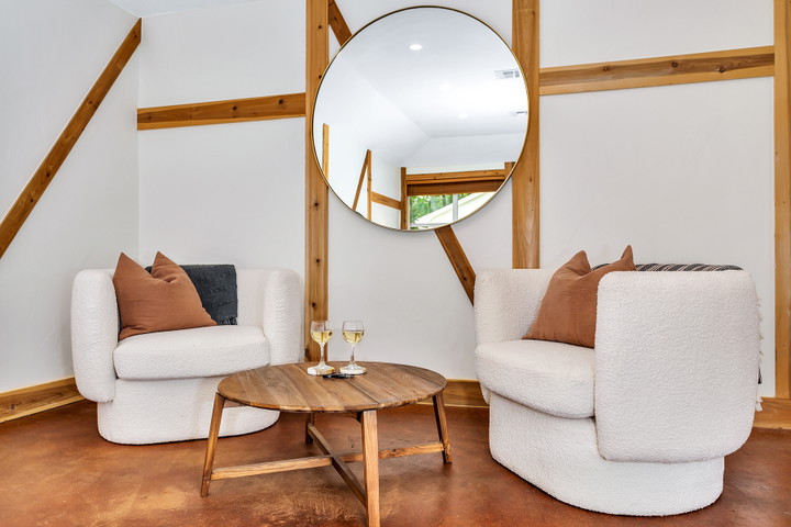 Private Sundeck And Steps To Downtown - Luxurious Modern Cottage - Estados Unidos