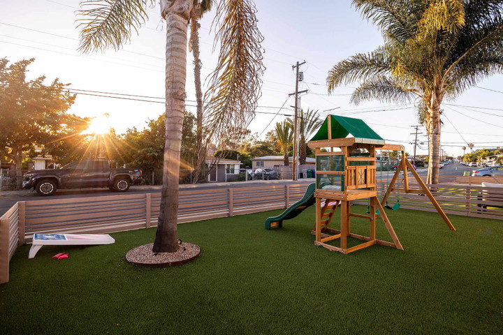 2 Homes In 1! | 10 Min To Beach | Kid's Playset - San Diego, CA