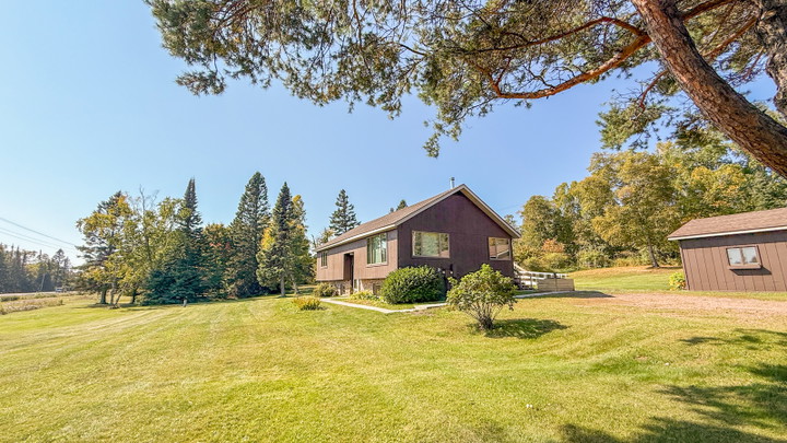 Alfred Creek Retreat - Lutsen, MN