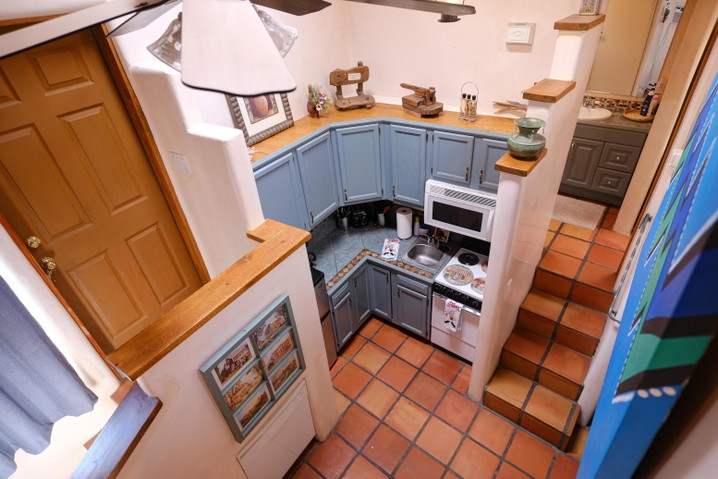 Casita G - 1 Bed, 1 Bath (Loft Style, Stairs) - Santa Fe, NM