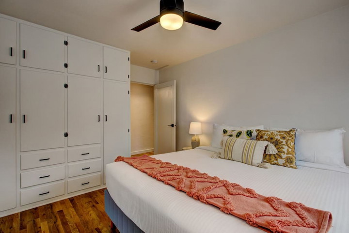Newly Renovated North End Bungalow19 W/parking - Idaho