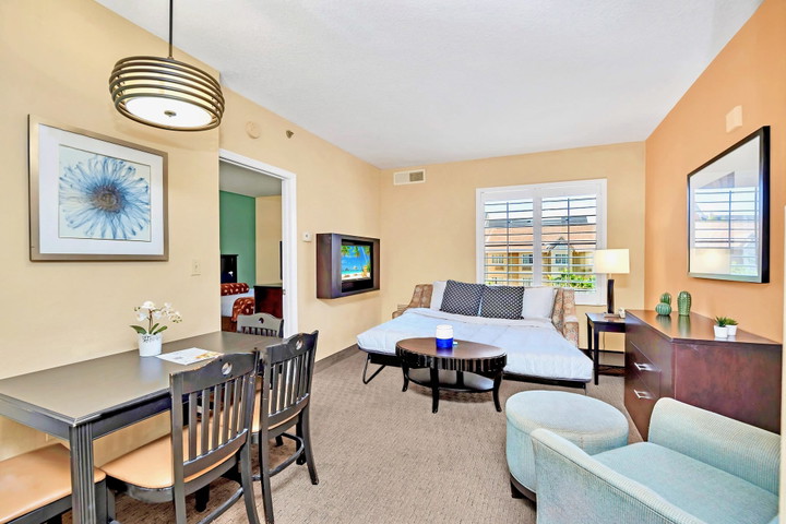 Inviting Condo With Pool—near Universal Studios - Orlando