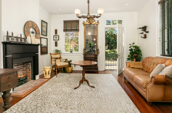 Private Hot Tub And Full Kitchen - Charming Historic Cottage - Estados Unidos