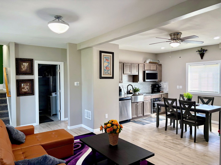 Nice House With King Bed 25min To Niagara Falls - バッファロー, NY