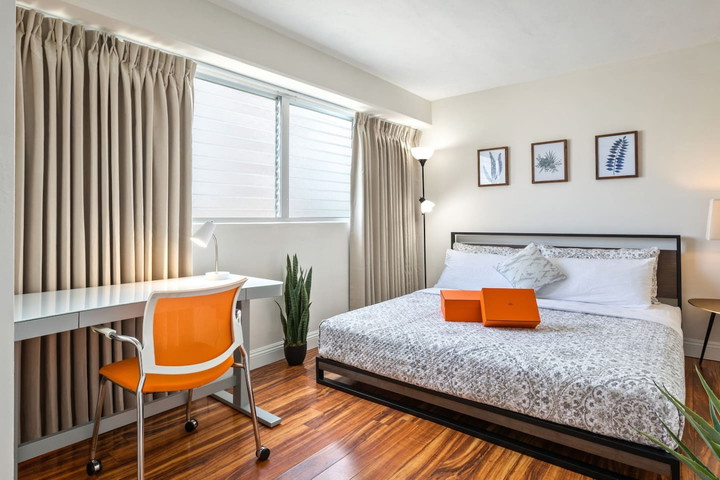 09 Free Parking/10 Min Beach/2br-waikiki/ala Moana - Honolulu, HI