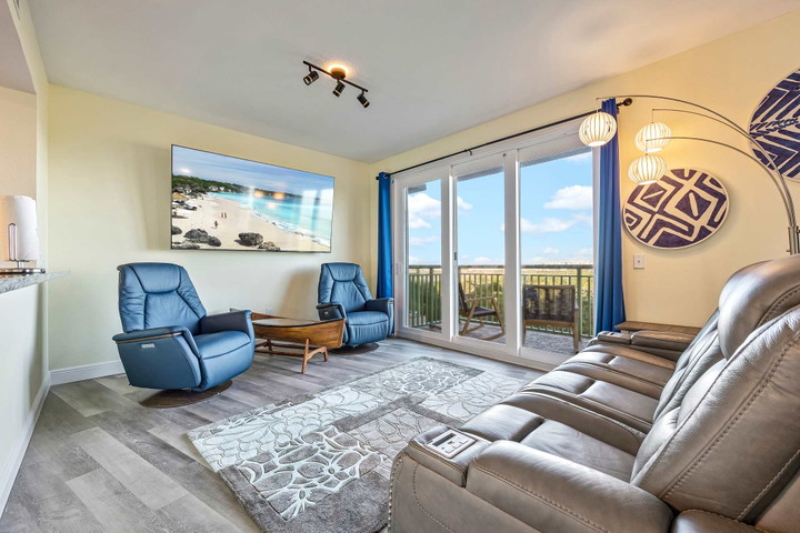 River Fly In: Updated, Luxurious Waterfront 2br - Merritt Island, FL