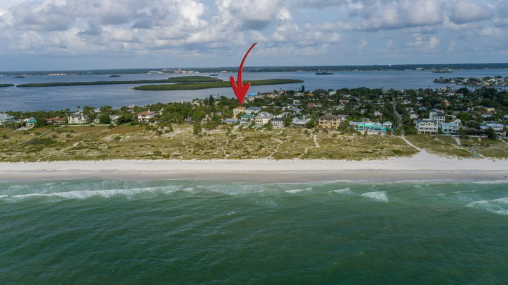 Breathtaking Gulf Views And Gourmet Kitchen - Luxurious Coastal Retreat - Dunedin, FL