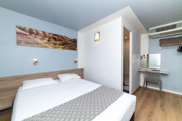 Brit Hotel Essentiel Mâcon Nord - Mâcon