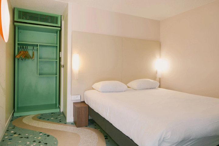 Greet Hotel Versailles - Voisins Le Bretonneux - Montigny-le-Bretonneux