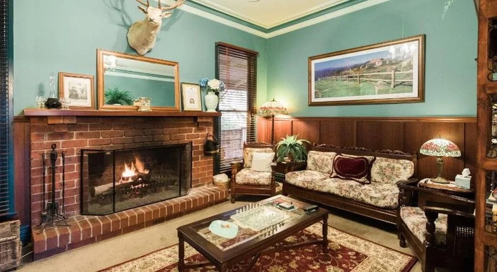 Rustic Refuge Guesthouse - Gippsland