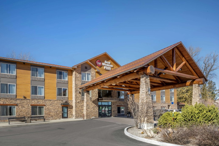 Best Western Plus Ponderay Mountain Lodge - サンドポイント, ID