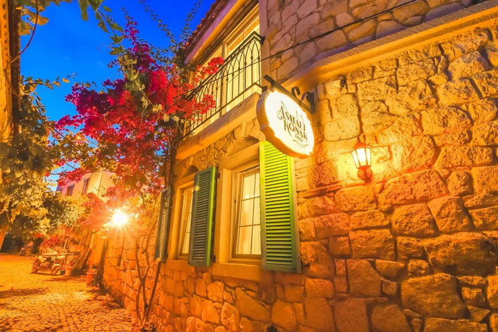 Alacati Asmalı Konak Otel - 阿拉恰特