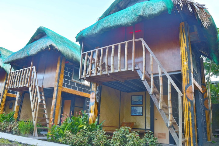 Your Brother's House Tribal Village - Daraga