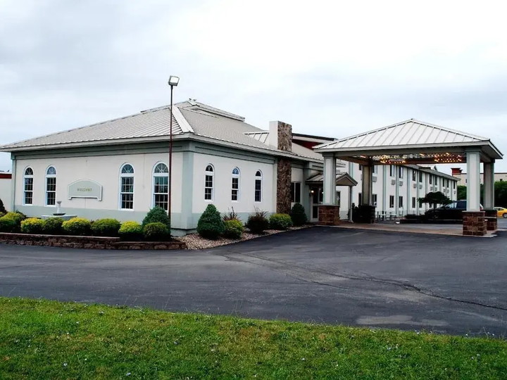 Travel Inn - Watertown, NY