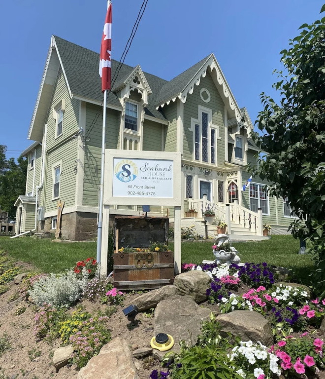 Seabank House Bed And Breakfast - Nova Scotia