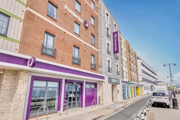 Premier Inn Isle Of Wight Sandown - Seafront - Isle of Wight