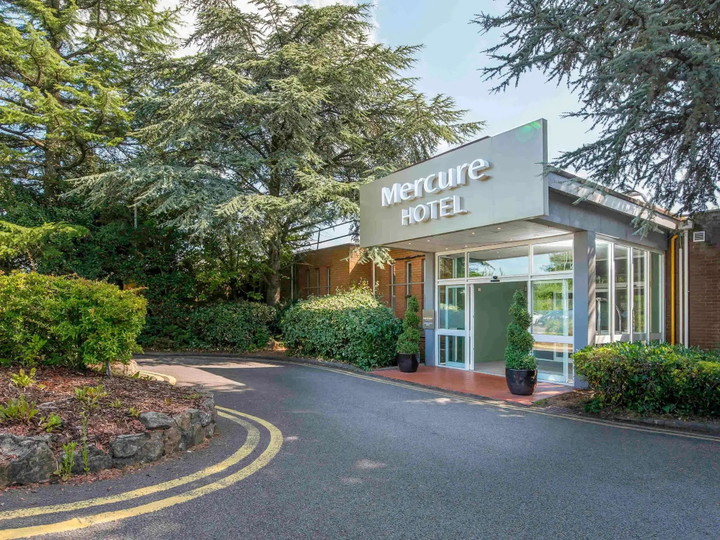 Mercure Cardiff North Hotel - Cardiff