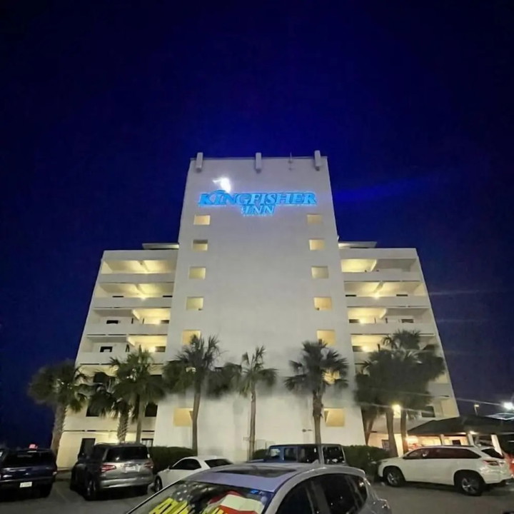 Kingfisher Inn - Surfside Beach, SC