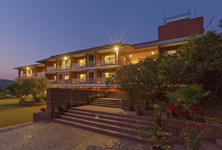 Bella Vista Resort - Maharashtra