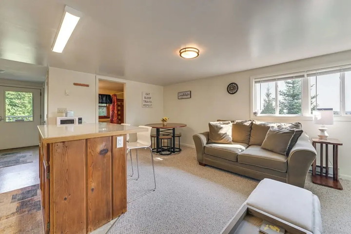 Cozy Apt < 1 Mi Near Lake Huron & Mackinac Island! - St. Ignace, MI