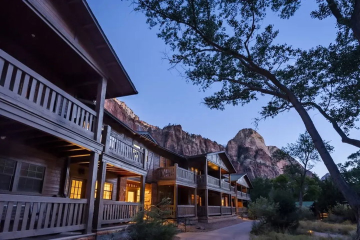 Zion Lodge - Inside The Park - Zion National Park