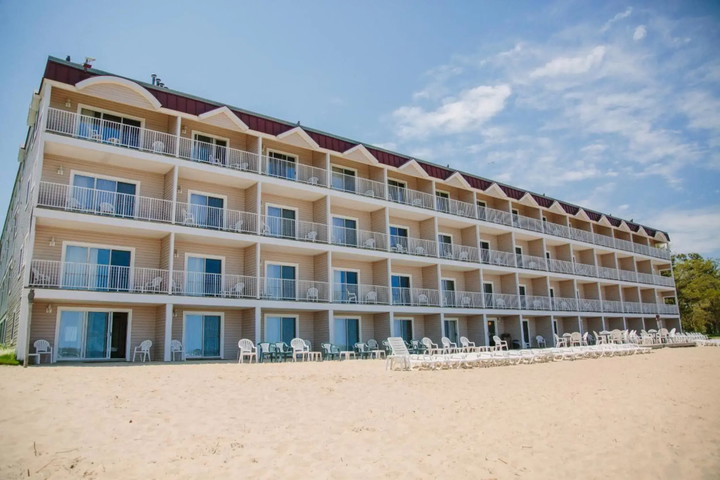 Bayshore Resort - Michigan