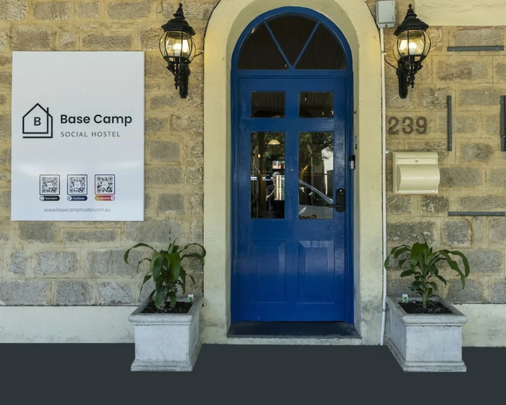 Base Camp Hostel - Adelaide