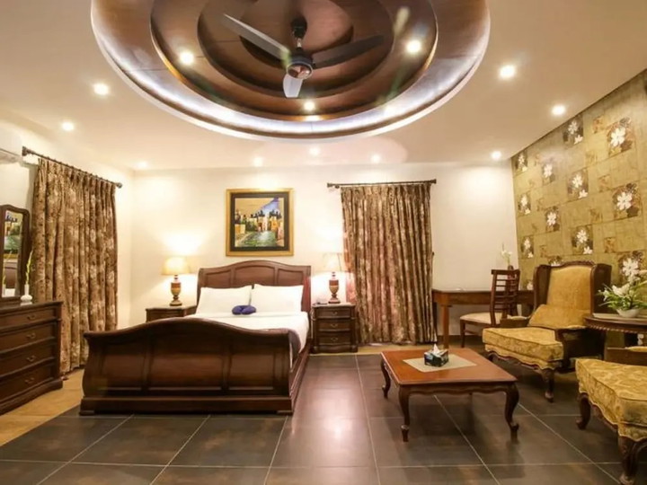 Exclusive Homes - Karachi
