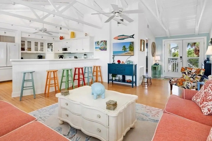 Turtle Cottage 3 Bedroom Home By Redawning - Captiva, FL