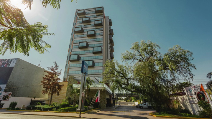 Lg Hotel La Torre - León, México