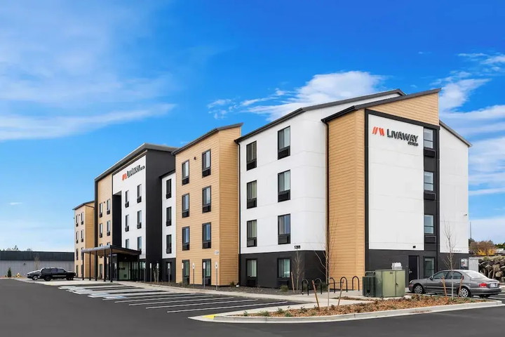 Livaway Suites Tri-cities- Richland - パスコ, WA