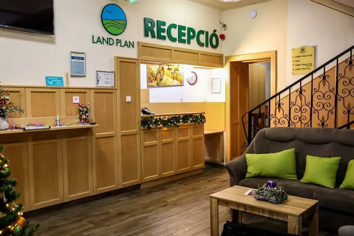 Land Plan Hotel And Restaurant - Győr