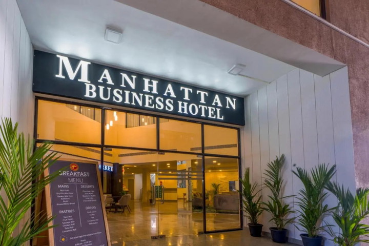 Manhattan Business Hotel - Malé