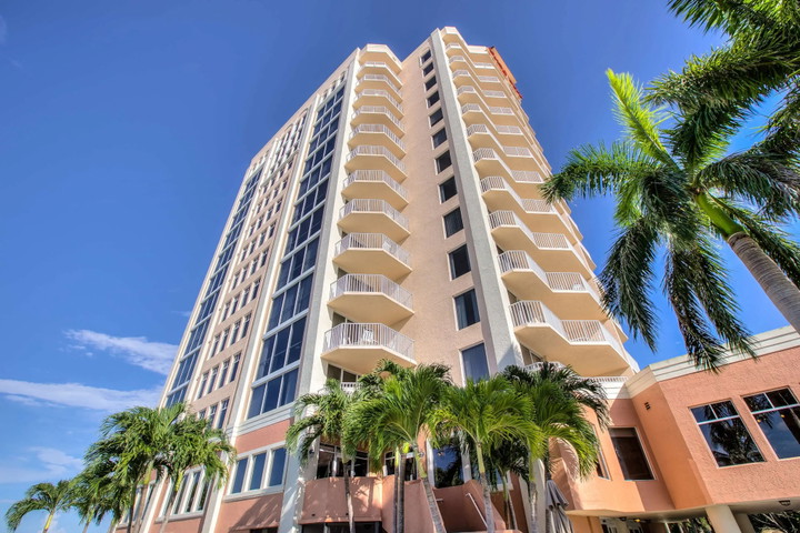 Lovers Key Resort By Distinctive Beach Rentals - Bonita Springs, FL