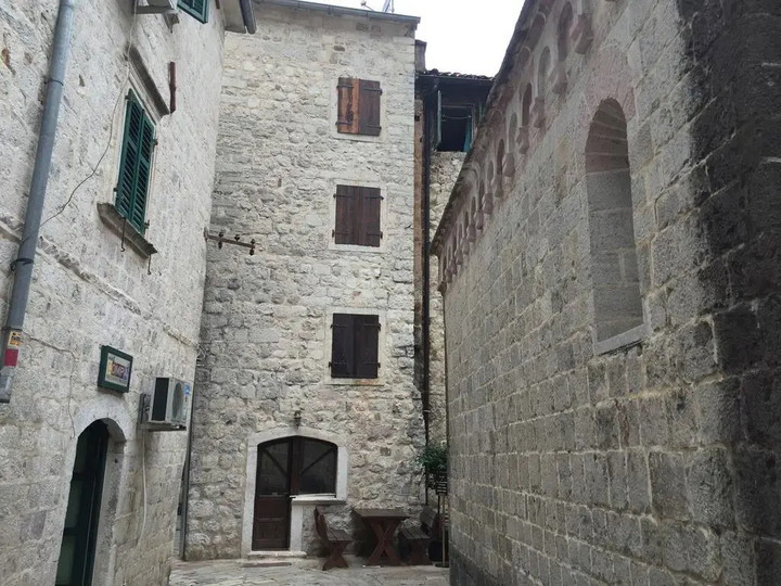 Hotel Athos Guesthouse - Kotor