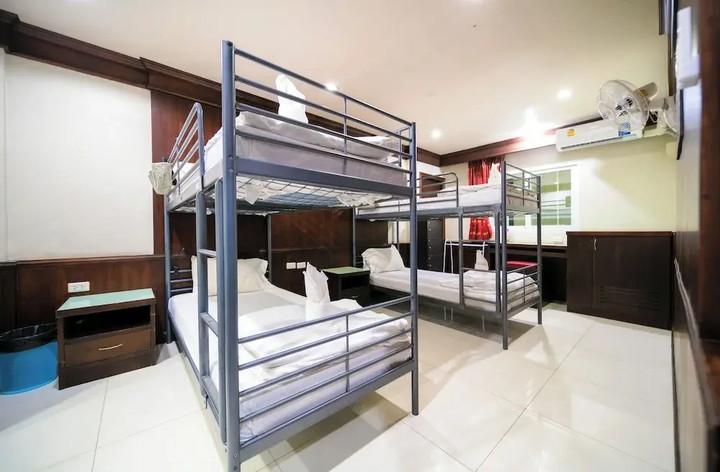 Ebs Hostel Phuket, Kata Beach - Karon Beach