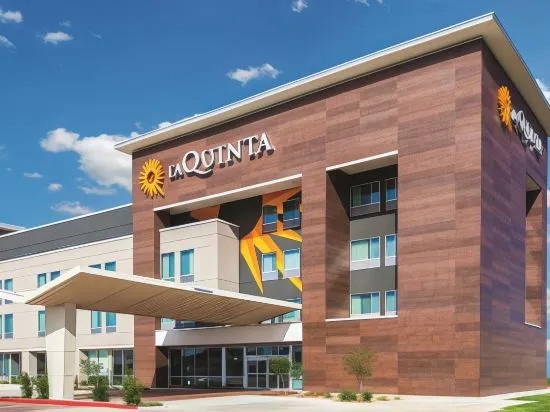 La Quinta Inn & Suites By Wyndham Ponca City - Ponca City, OK